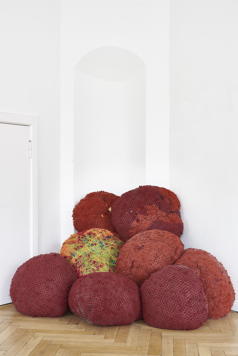 Meyer Riegger | Sheila Hicks