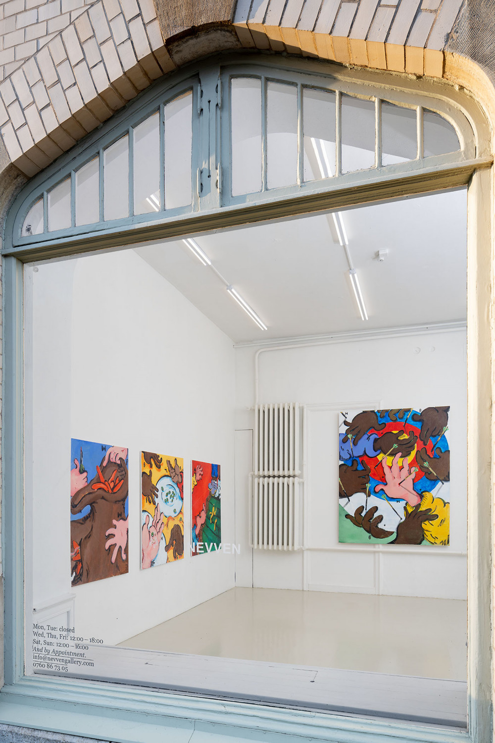 Meyer Riegger | Olivia Sterling