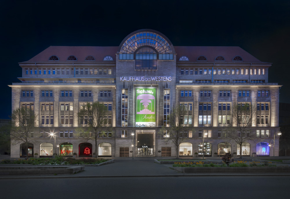 Meyer Riegger | Stories