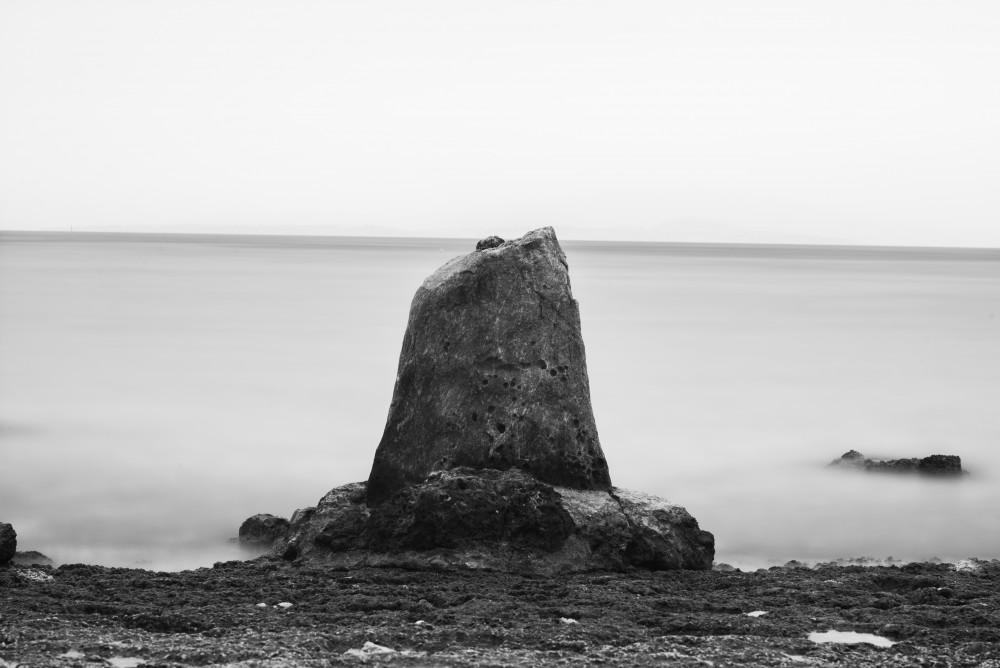 Meyer Riegger | Melvin Moti